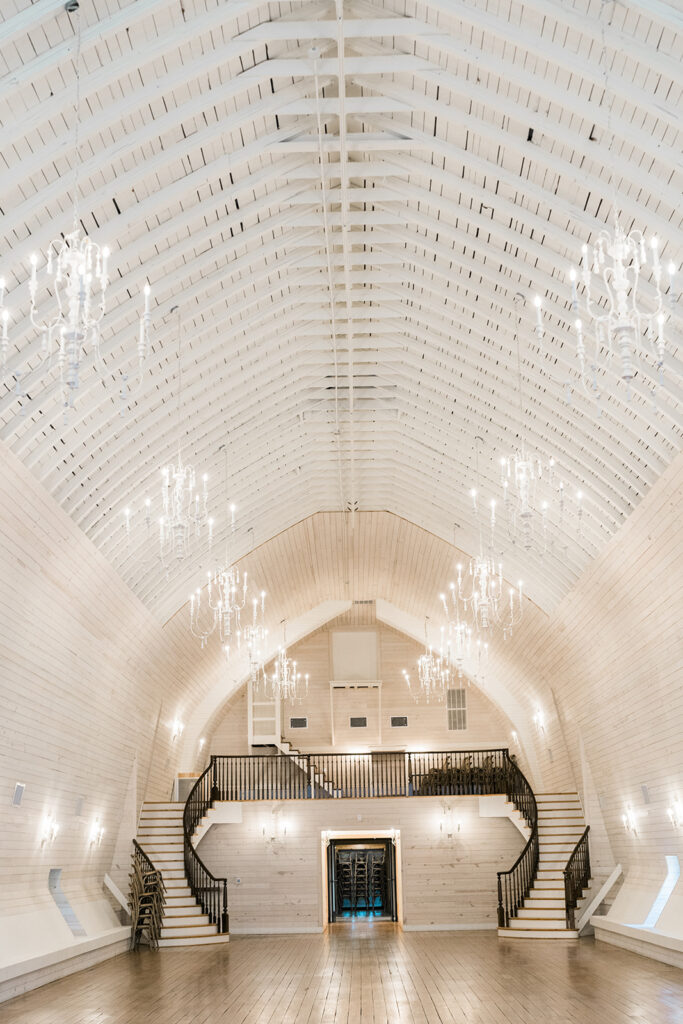 Historic Wakefield Barn - Venue Guide - Rae Marshall Photography